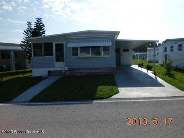212 Holiday Park Blvd NE, Palm Bay, FL 32907