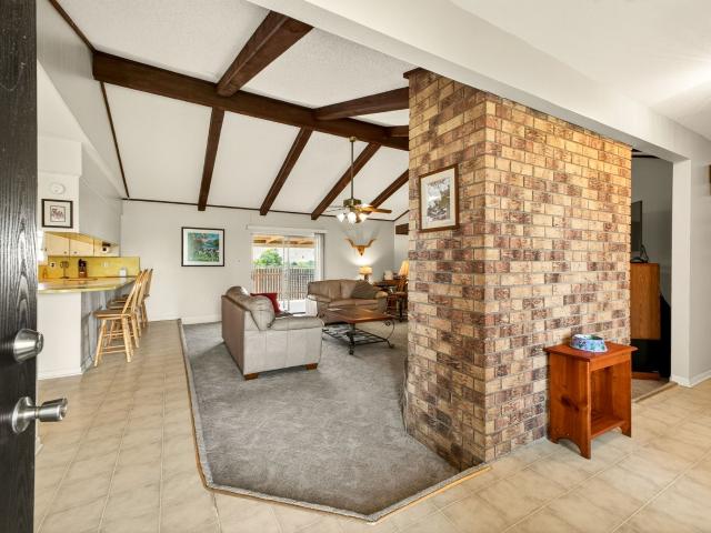 212 Halstedt Road