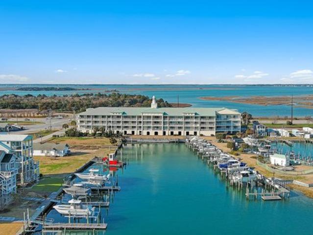 212 Old Causeway Rd Unit 107, Beaufort, NC 28516