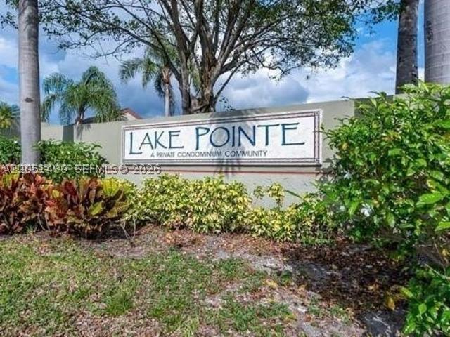 212 Lake Pointe Dr Apt 112, Oakland Park, FL 33309