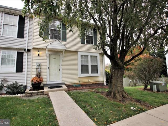 212 Lily Ct, Hagerstown, MD 21740