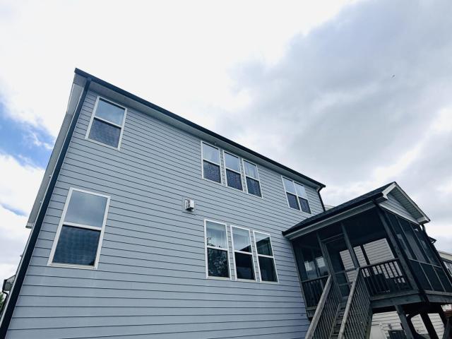 212 Moore Hill Way