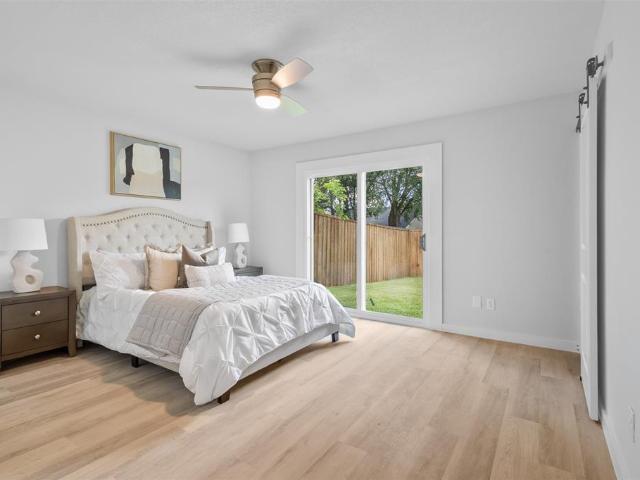 212 Mapleridge Drive