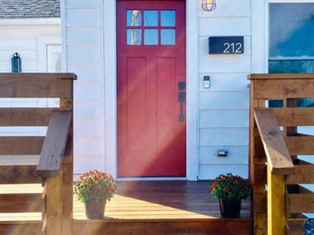 212 Market St, Saugerties, NY 12477