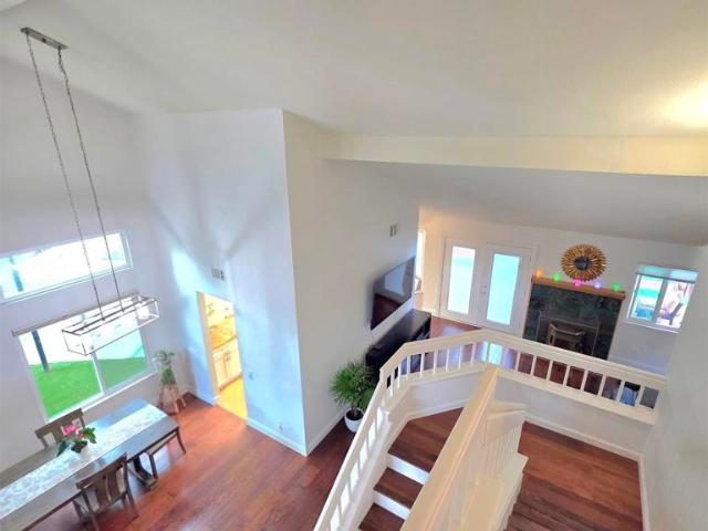 212 Marin Ct