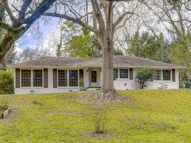 212 McAuley Dr, Vicksburg, MS 39183