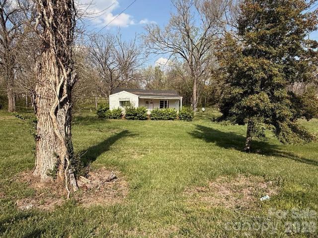 212 Mendota Ave, Lexington, NC 27292 | Compass