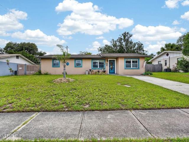 212 Mimosa Dr, Palatka, FL 32177