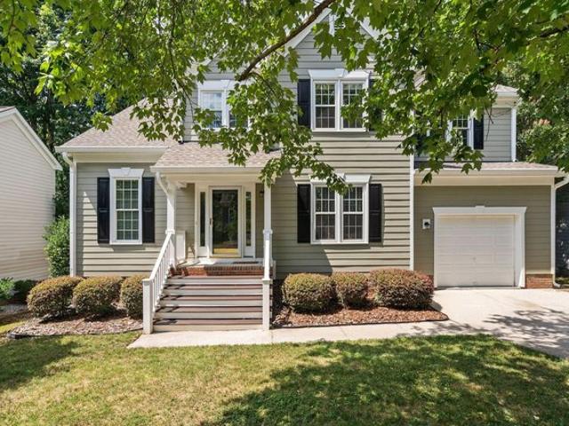 212 Mint Hill Dr, Cary, NC 27519