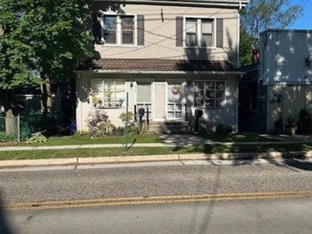 212 N Centre St, Merchantville, NJ 08109