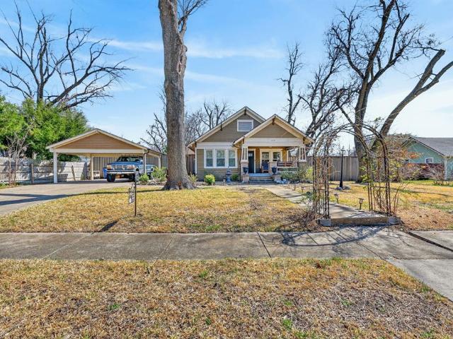 212 N Grand Avenue
