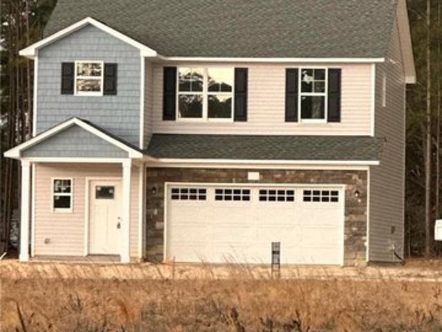 212 Nandina Rd, Raeford, NC 28376