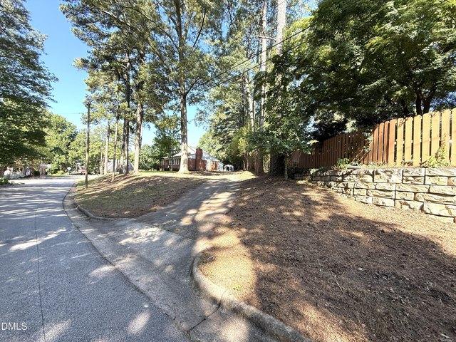 212 S Dixon Ave, Cary, NC 27511
