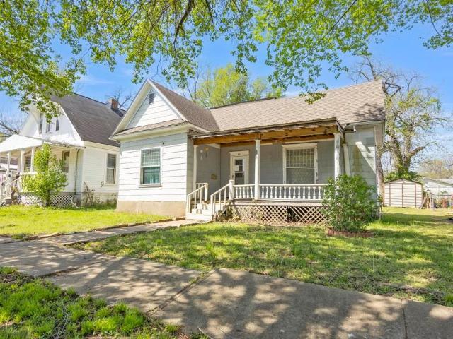 212 S Holbrook St, Fort Scott, KS 66701 | MLS #2614 | Compass