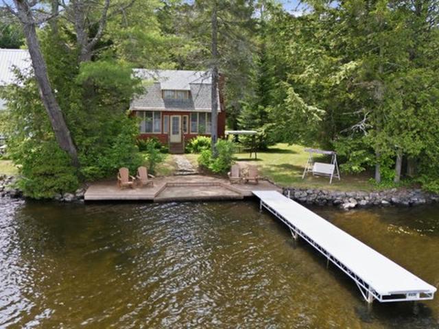 212 S Shore Rd W Caroga Lk, Caroga Lake, NY 12032
