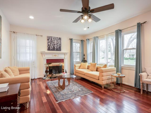 212 Sage Rd