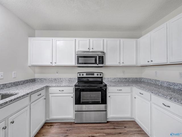 212 Sandy Wood Court
