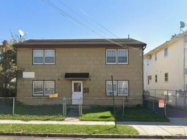 212 Sherman St, Perth Amboy, NJ 08861