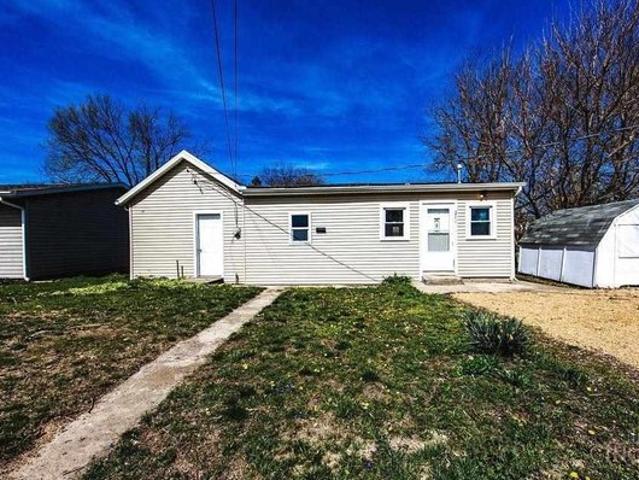 212 Shideler St, West College Corner, IN 47003