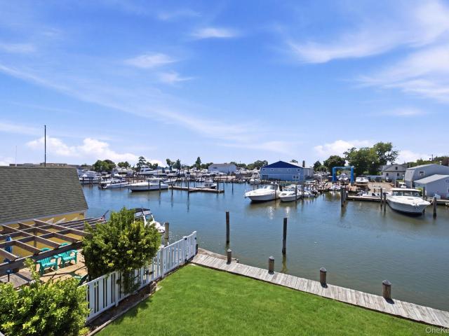 212 Shore Road