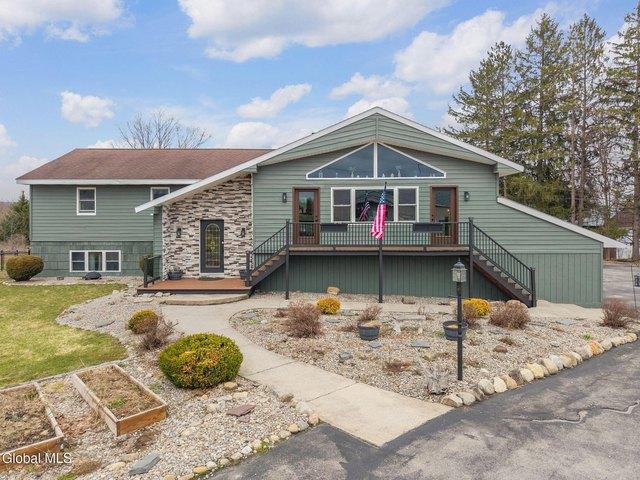 212 Spencer Rd, Dolgeville, NY 13329