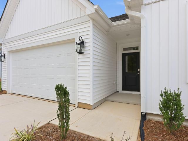 212 Speyburn Street