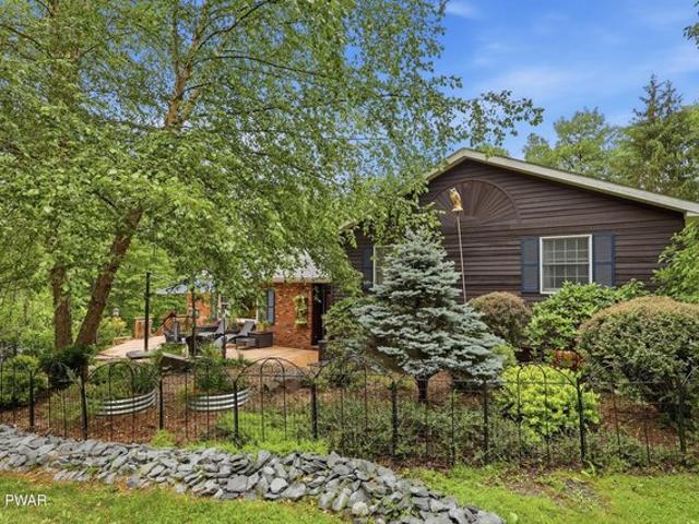 212 Spring Hill Rd, Honesdale, PA 18431