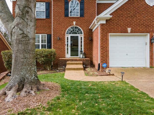 212 Sterling Oaks Pl, Brentwood, TN 37027 | MLS #3164 | Compass