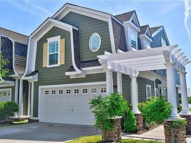212 Stowe Dr, Suffolk, VA 23435