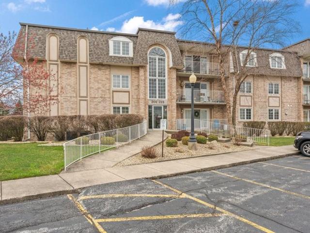 212 Swan Dr Unit 3C, Dyer, IN 46311