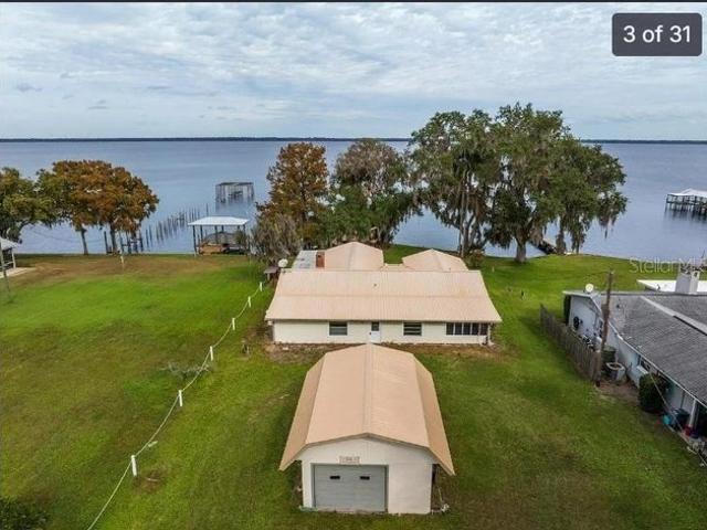 212 Paradise Ln, Crescent City, FL 32112