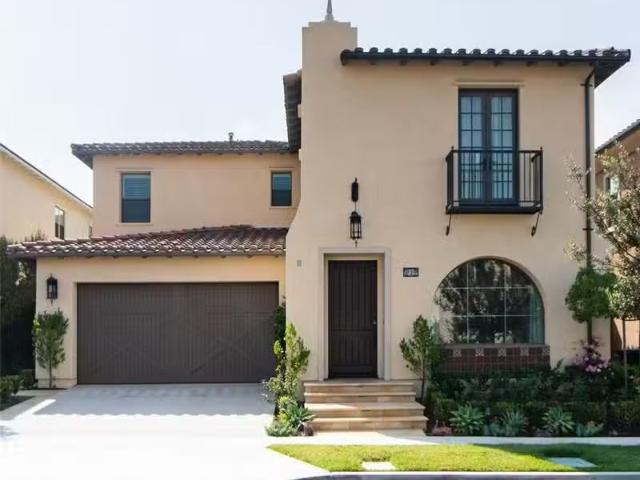 212 Parkwood, Irvine, CA 92620