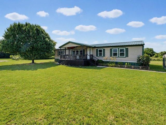 212 Private Road 1307, Bridgeport, TX 76426
