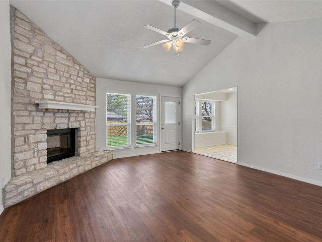 212 Rockcrest Dr, Georgetown, TX