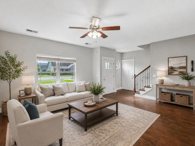 212 Ralen Ave