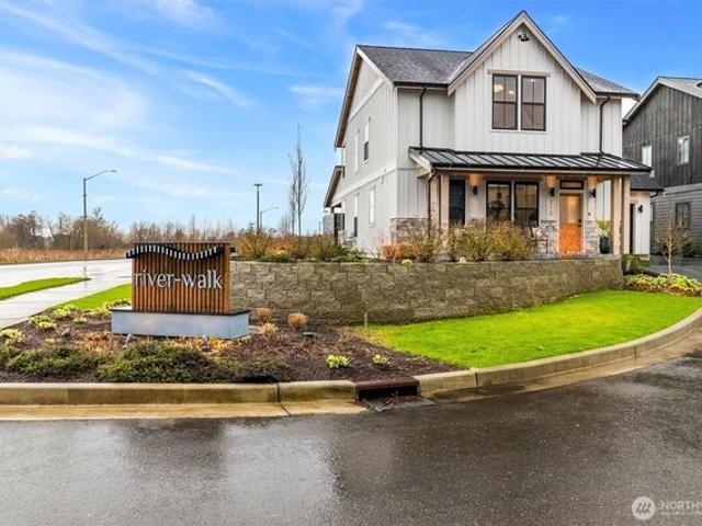 212 Riverwalk Dr Unit 1, Lynden, WA 98264