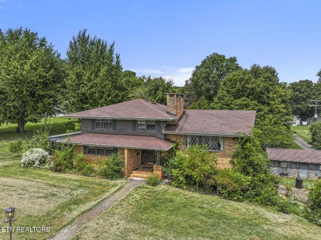212 W Central Ave