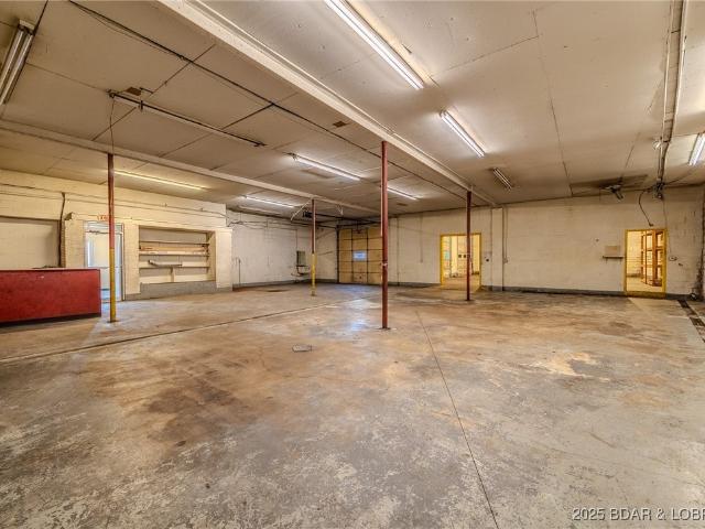 212 W Highway 54