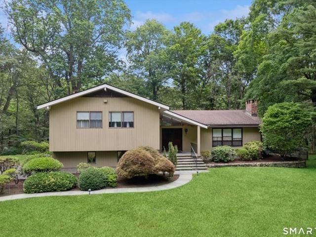 212 W Norwalk Rd, Norwalk, CT 06850