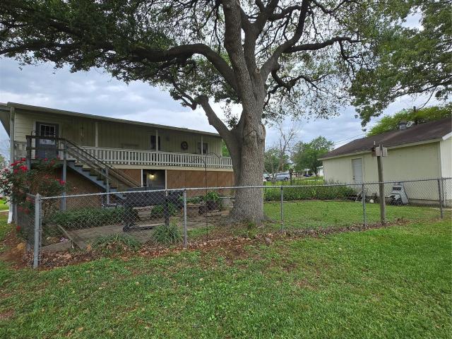 212 Water Ridge Dr, Livingston, TX 77351 | MLS #71856 | Compass