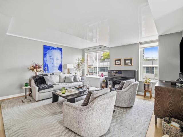 212 Warren Street, New York, NY