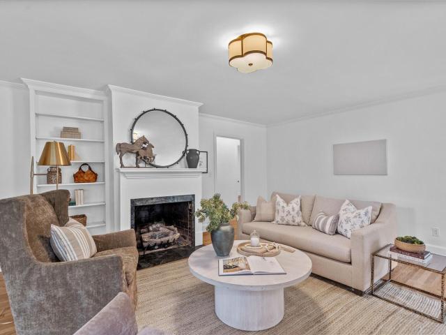 212 Wendy Trail