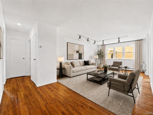 212 Westend Avenue 7 D