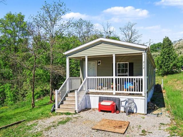 212 Wilder Ct, Warsaw, KY 41095