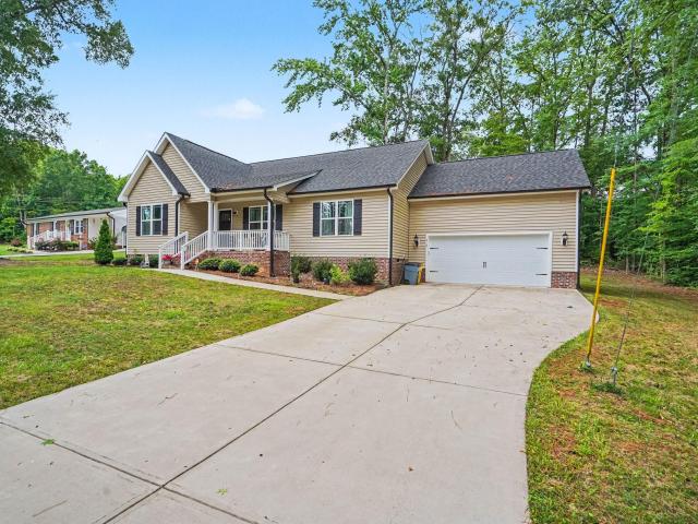 212 Tanglewood Drive
