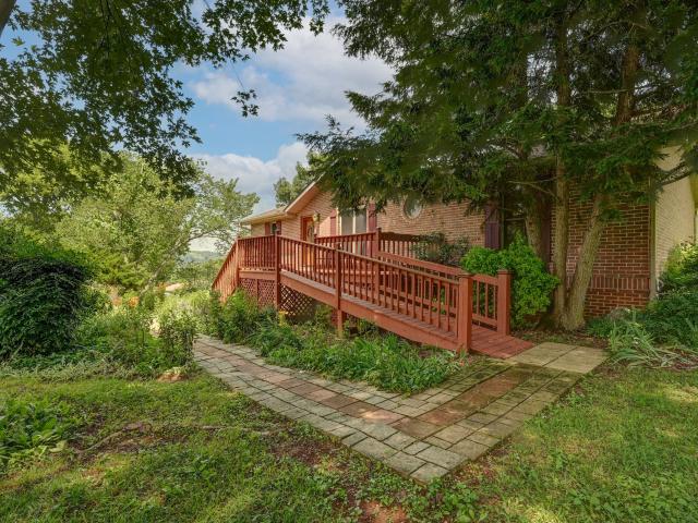 212 Teezer French Rd
