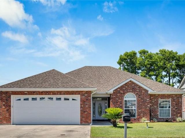 212 Tulip Dr, Houma, LA 70360