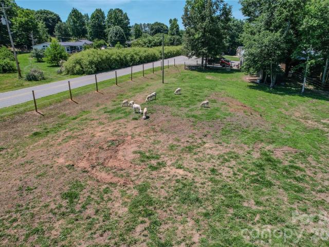 212 Turner Road