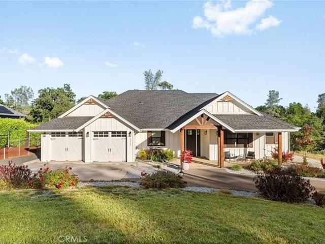 212 Valley View Dr, Paradise, CA 95969