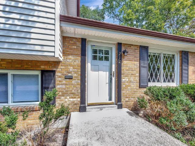 212 Vista Drive